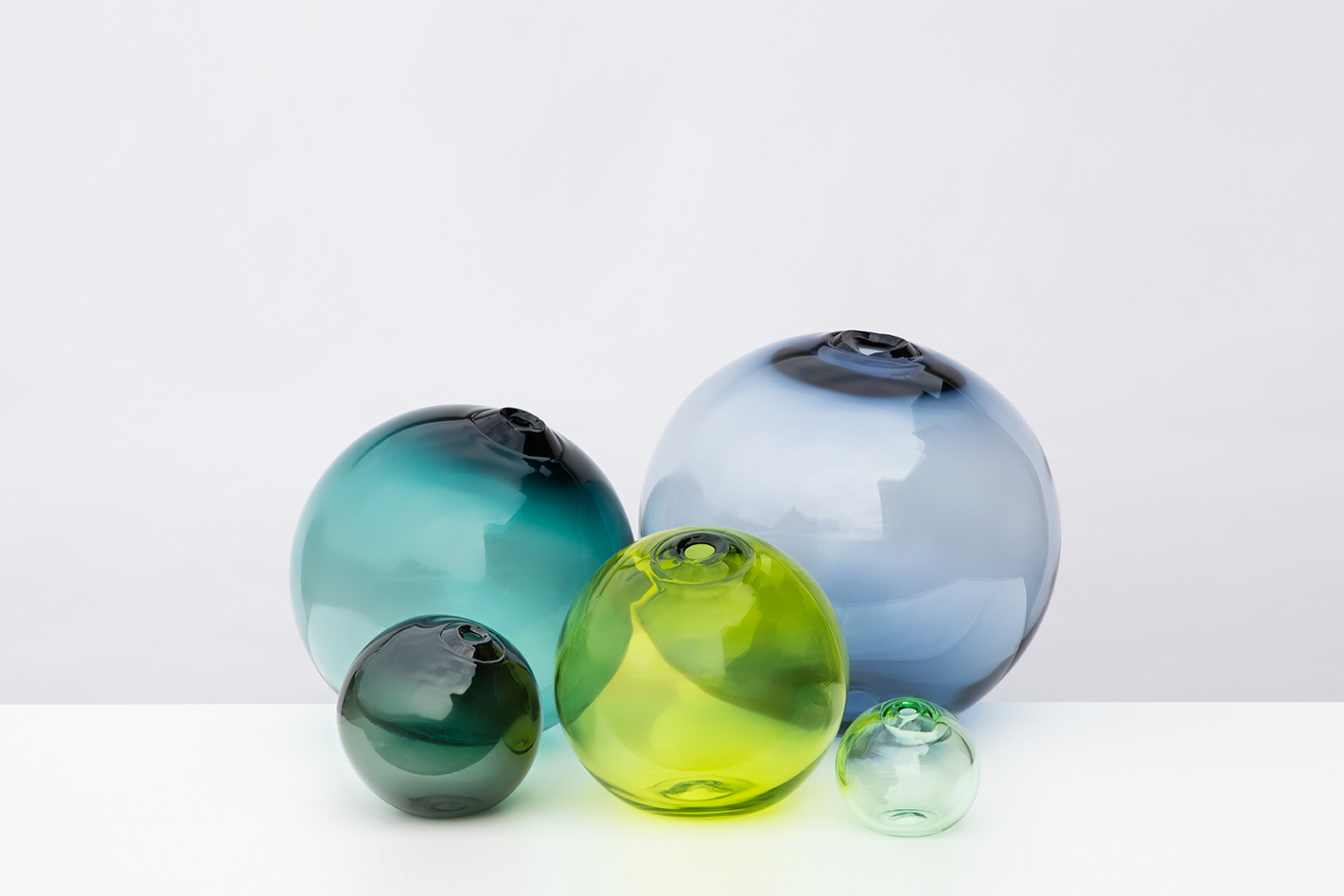 Float Vessel - Salon